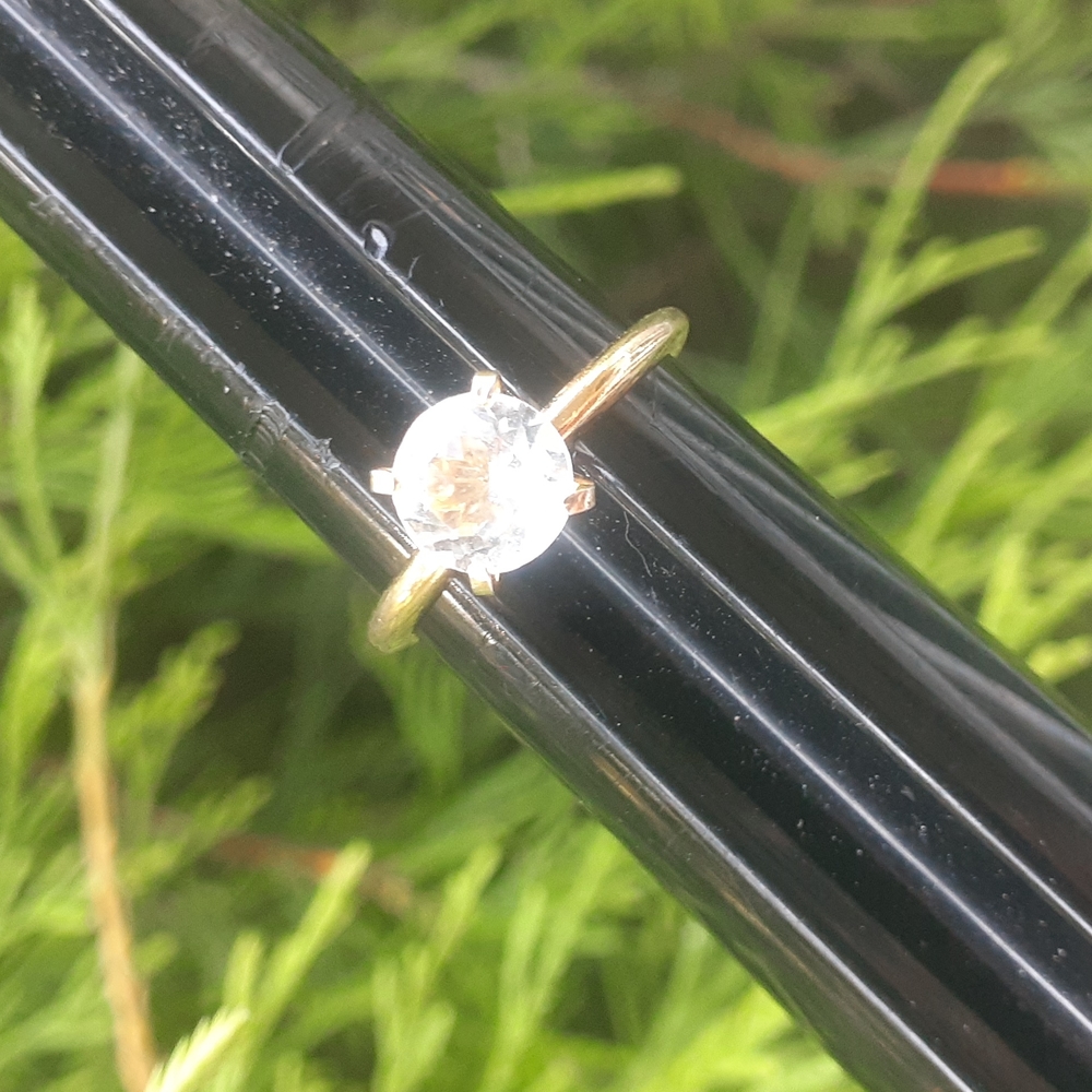 Vintage Solitaire Crystal Prism Ring!!! - Gem